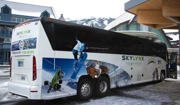 Bus to Whistler | Vancouver to Whistler | YVR Skylynx